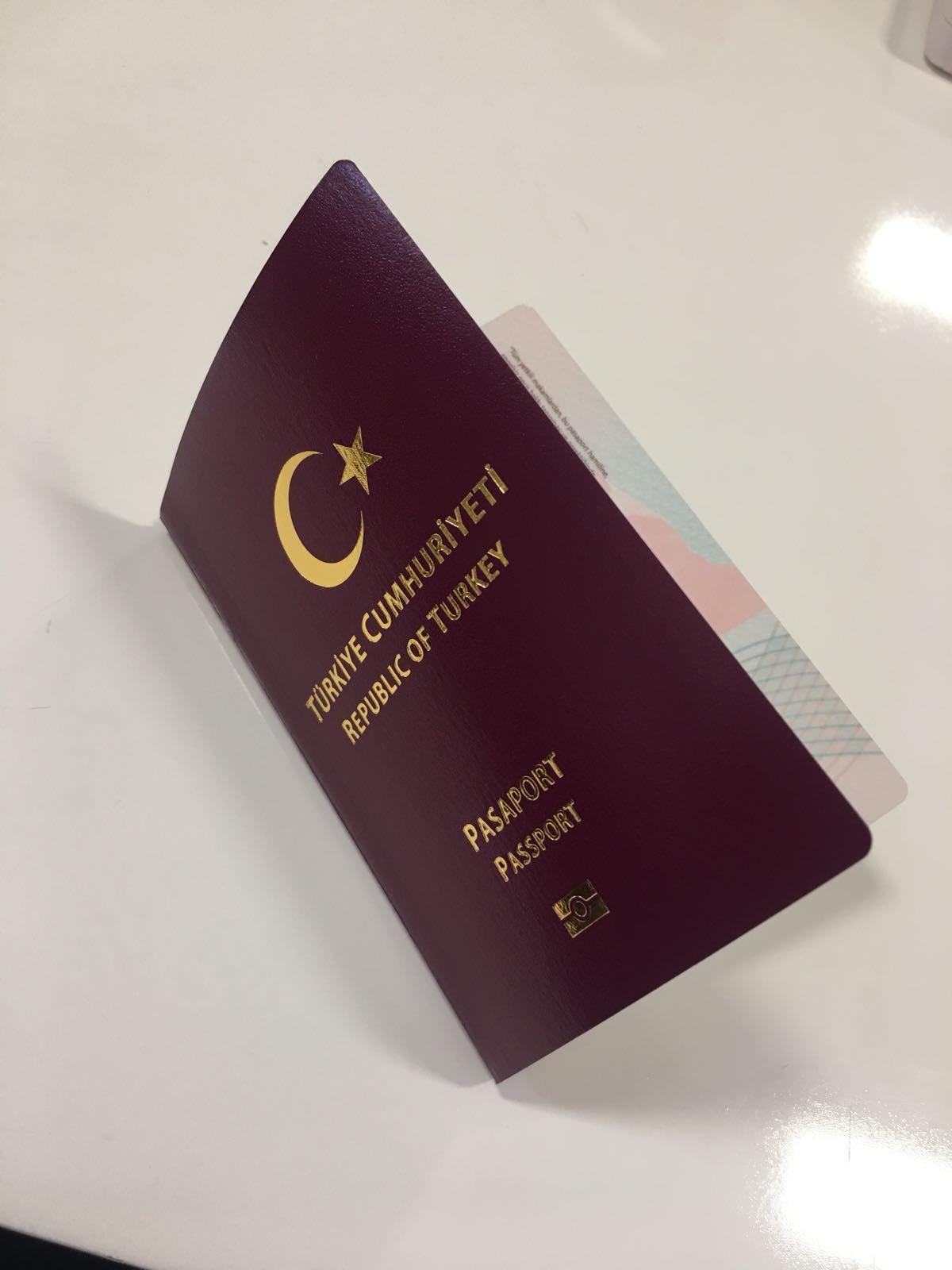 İlk kez görüntülendi! İşte yeni pasaportlar