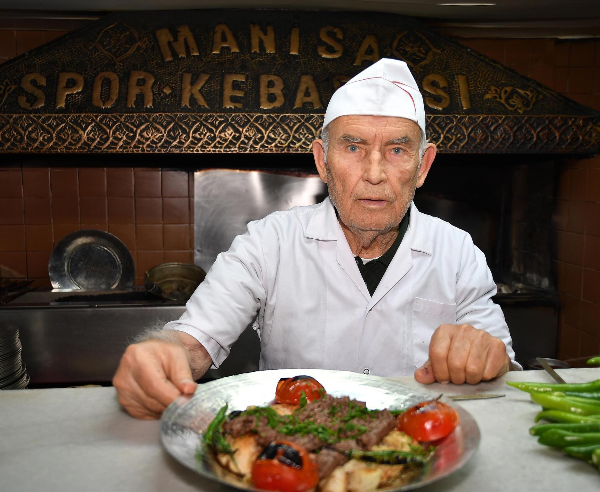 Manisa’nın 300 yıllık lezzeti: Manisa kebabı