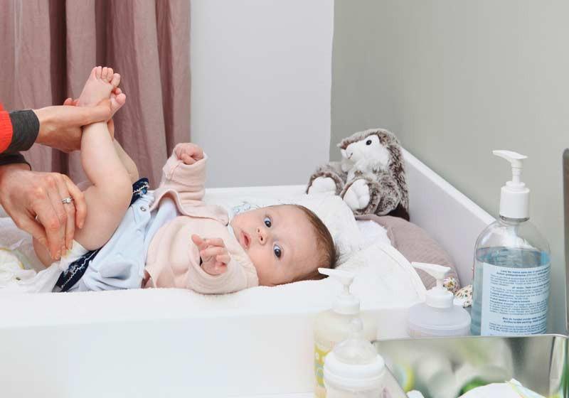 Bebeğin kakasının rengi ne anlama gelir? | Semra Akkuş Akman Köşe ...