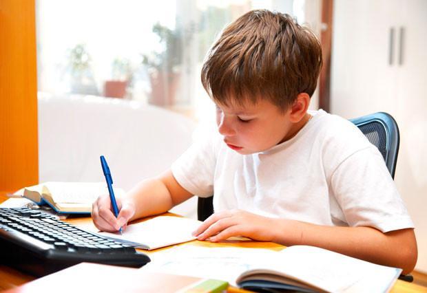 Çocuklar neden ödev yapmak istemez? | Sümeyra Aydın Köşe Yazısı ...