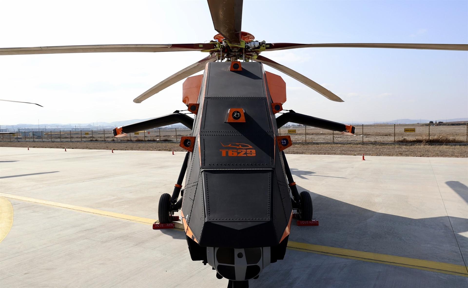 T629 helikopterinin insansız ve elektrikli ön prototipi ilk kez ...