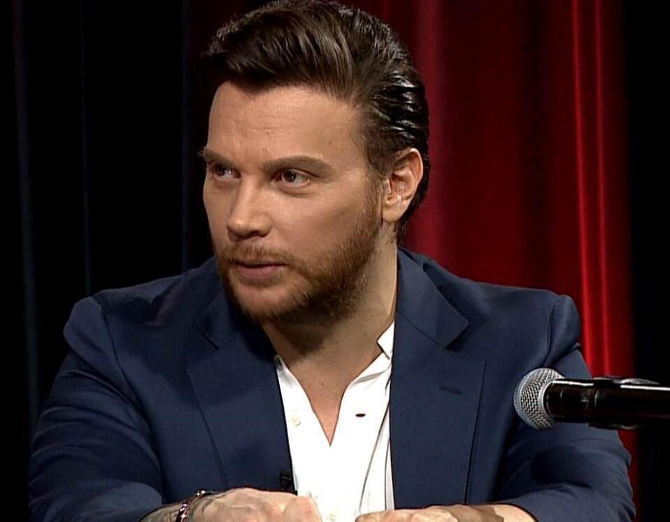 Sinan Akçıl kimdir, kaç yaşında ve nereli? İşte şarkıcı Sinan Akçıl'ın ...