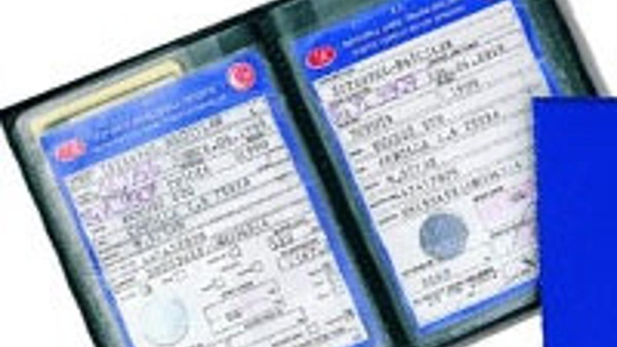 Araç ruhsatları yenileniyor - Son Dakika Haber