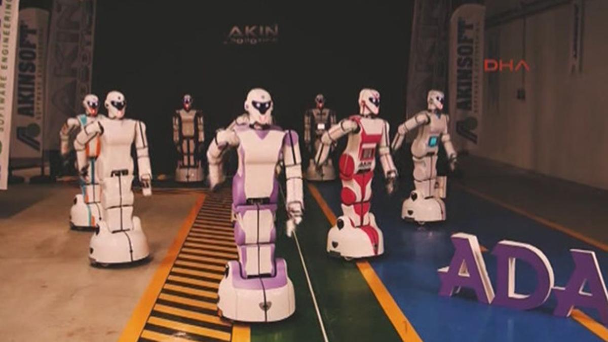 Robots ‘made in Turkey’ fascinate with Turkish folk dancing skills ...