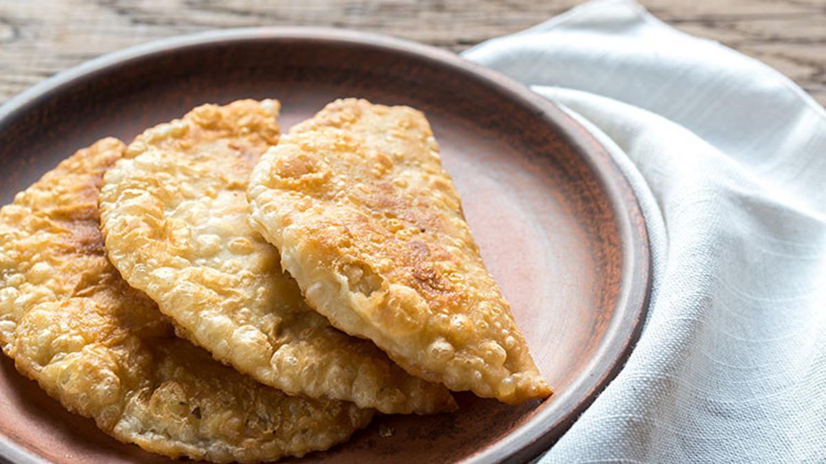 Haliva (Halive) nasıl yapılır? Çerkes böreği haliva tarifi