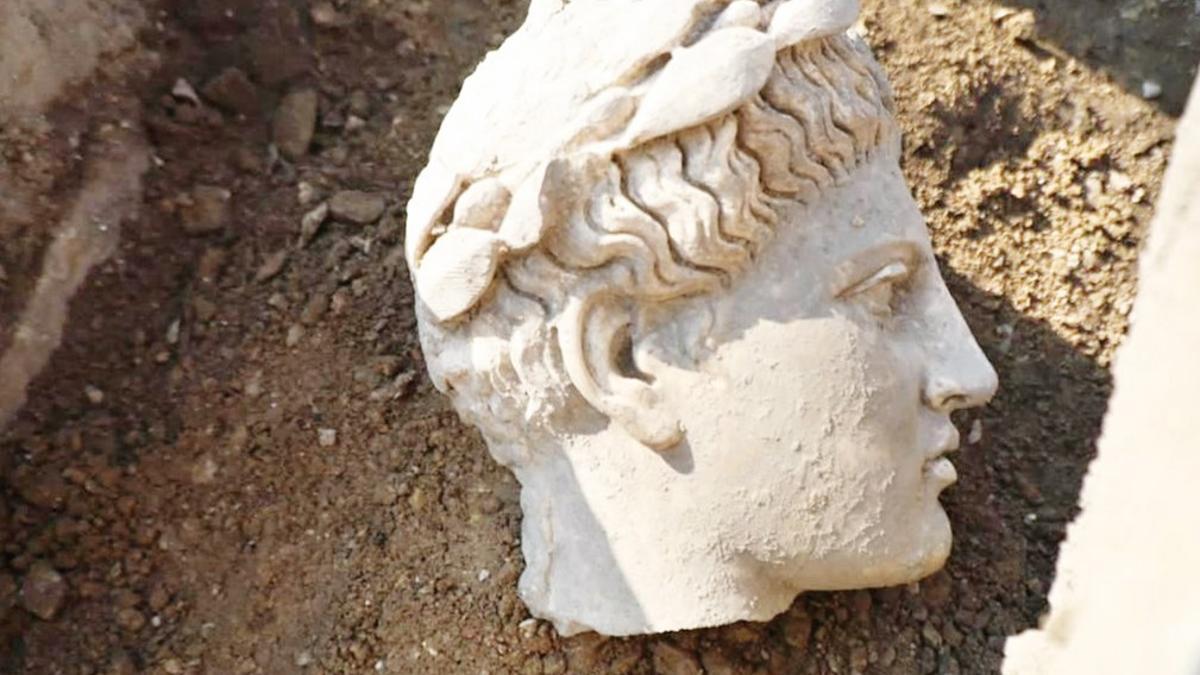 İkinci yüzyıldan iki yeni heykel - Seyahat Haberleri