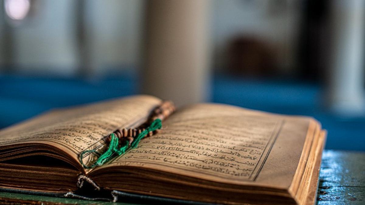 Salavat nasıl çekilir? Salâtu selam okunuşu ve anlamı