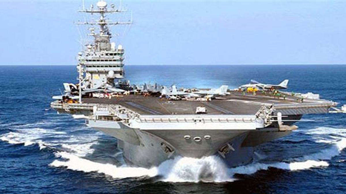 Rusya'nın tek uçak gemisi Admiral Kuznetsov'da yangın çıktı - Son ...