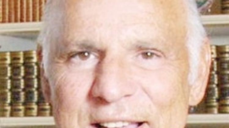 Madoff skandalının kilit ismi Picower havuzda ölü bulundu - Son Dakika ...