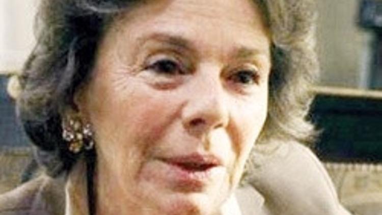 Kenize Mourad geliyor - Haberler Güncel (Flaş)