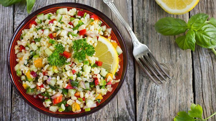 Bulgurlu salata tarifi - Salata Tarifleri