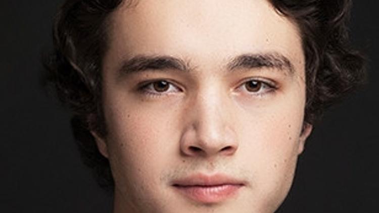 Burak Dakak kimdir kaç yaşında? - Son Dakika Magazin Haberleri