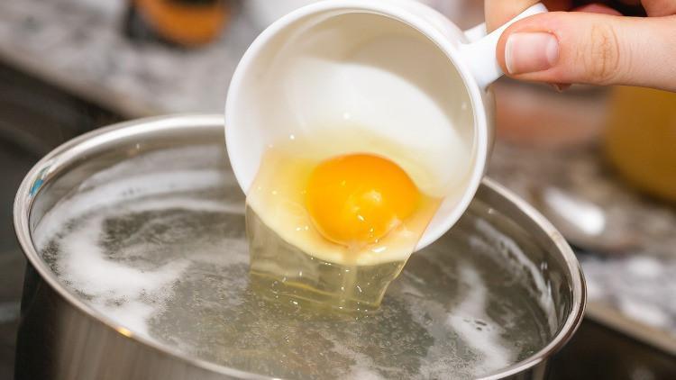 Poche pişirme yöntemi nedir ve nasıl yapılır? Poche pişirme yöntemi ile ...