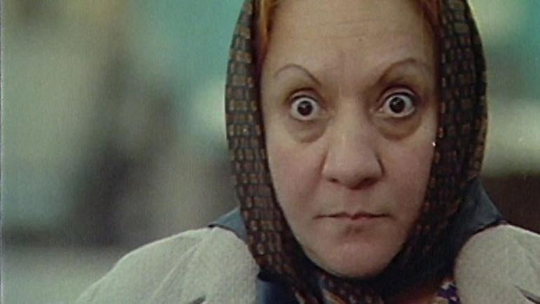 Adile Naşit kimdir?