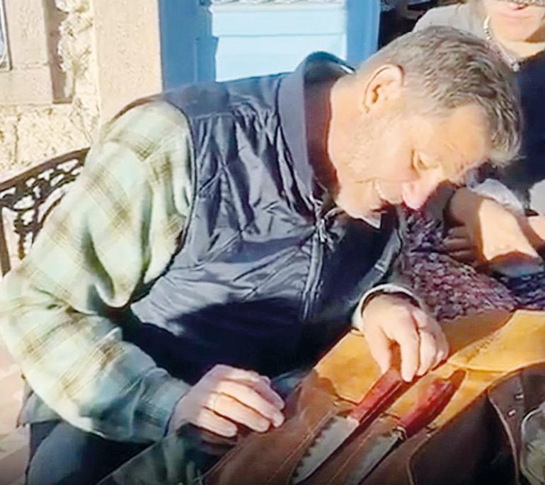 Cem Boyner'den damat tıraşı - Son Dakika Magazin Haberleri