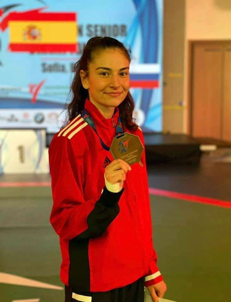 Ela Aydın Almanya'ya bronz madalya kazandırdı - Avrupa Haberleri