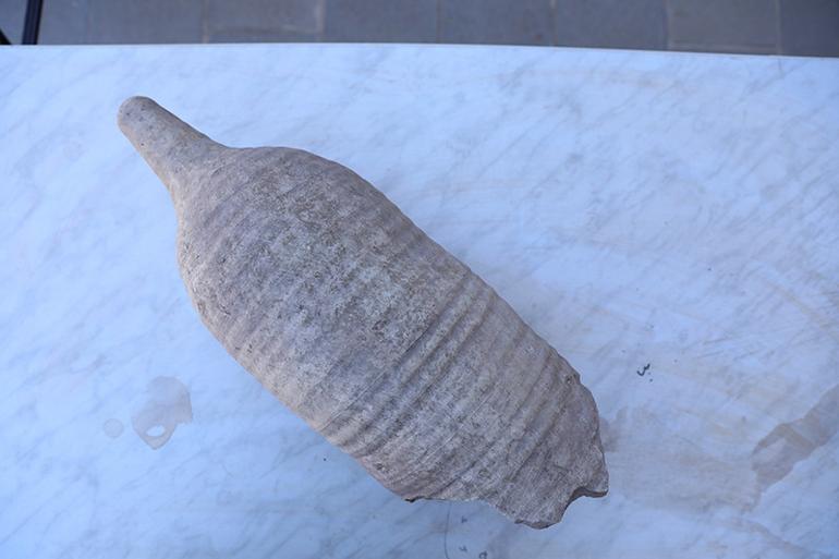 Bölgede ilk kez bulundu... 1700 yıllık mafora müzeye teslim edildi ...