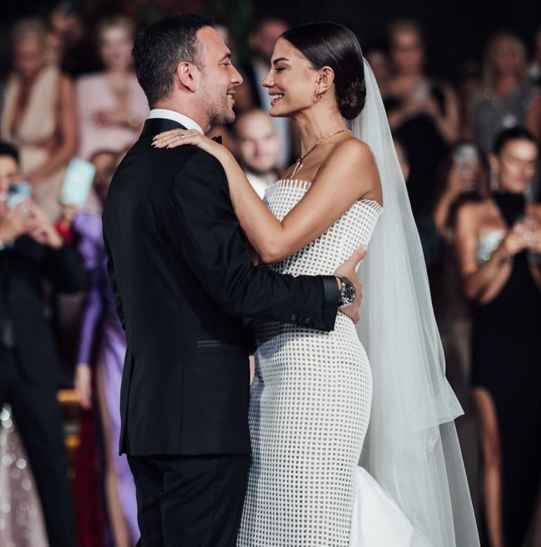 Demet Özdemir ve Oğuzhan Koç'un düğünün perde arkasında neler yaşandı ...