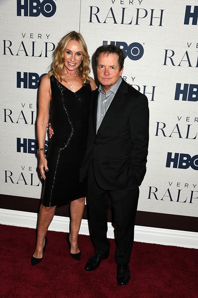 Ünlü oyuncu tekerlekli sandalyede: Kesin tedavisi yok, yüzleştim ve ...